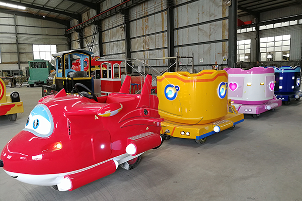 Family Train Rides | All Family Members | Small Ride-on