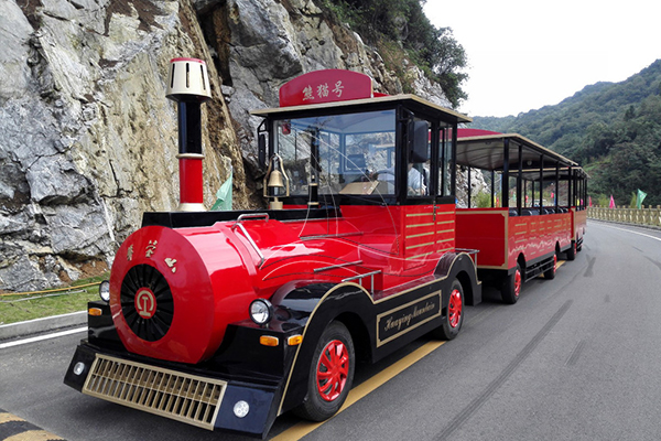 Scenic Spot Sightseeing Train Rides | Barrier-free Train Carriage